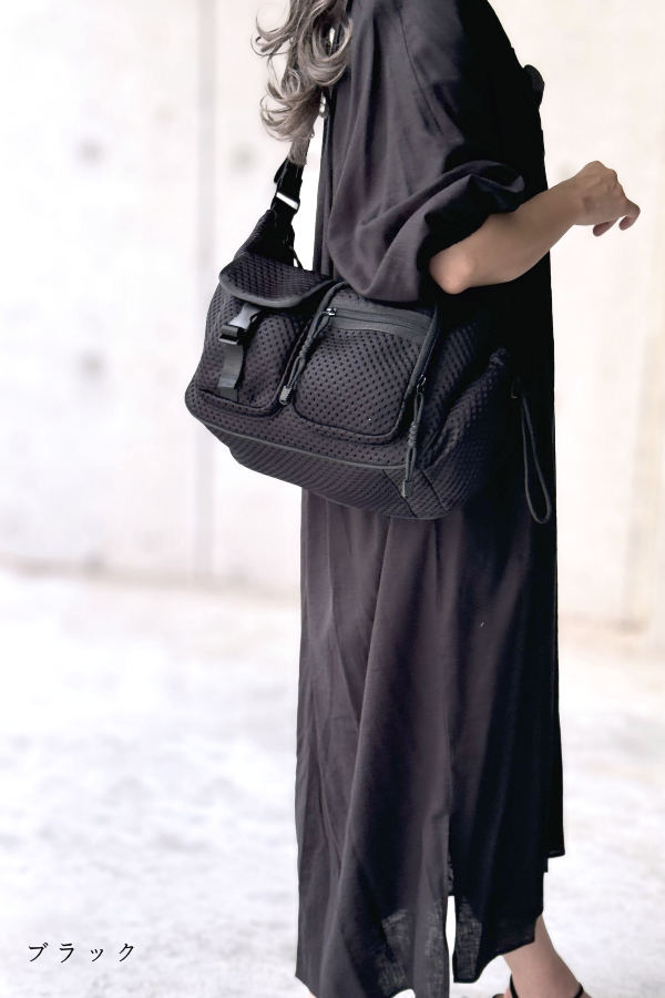 洗えるバッグ 軽量 メッシュバッグ ショルダーバッグ 斜めがけ 肩掛け 大人 大容量 ユニセックス スリングバッグ : ACCESSORIES GRACE - 通販 - Yahoo!ショッピング