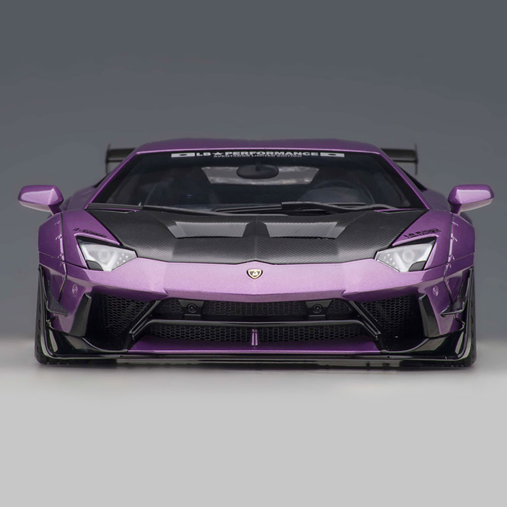 Lamborghini ミニカー 1/18 ランボルギーニ アヴェンタドール Lamborghini ミニカー 1/18 ランボルギーニ アヴェンタドール