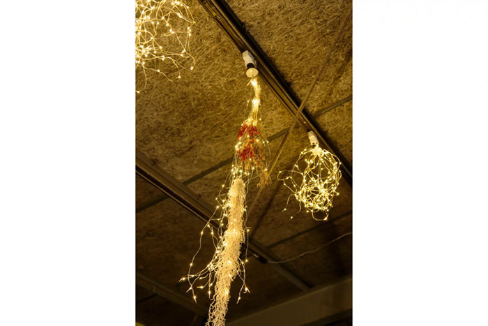 スワン電器 SWAN LED SWAN BULB SPARKLER イルミネーションライト ソケット型ガーランド 本体:樹脂 E26 シルバー ...