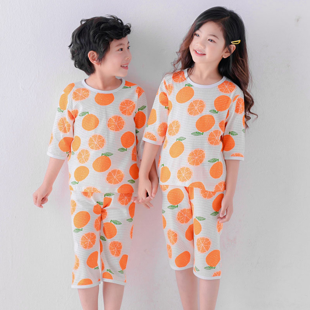 パジャマ 上下セット 夏 キッズ ルームウエア キッズパジャマ 7分袖 7分丈 パンツ ハーフパンツ セットアップ 上下 膝丈 膝下 子供用 ...