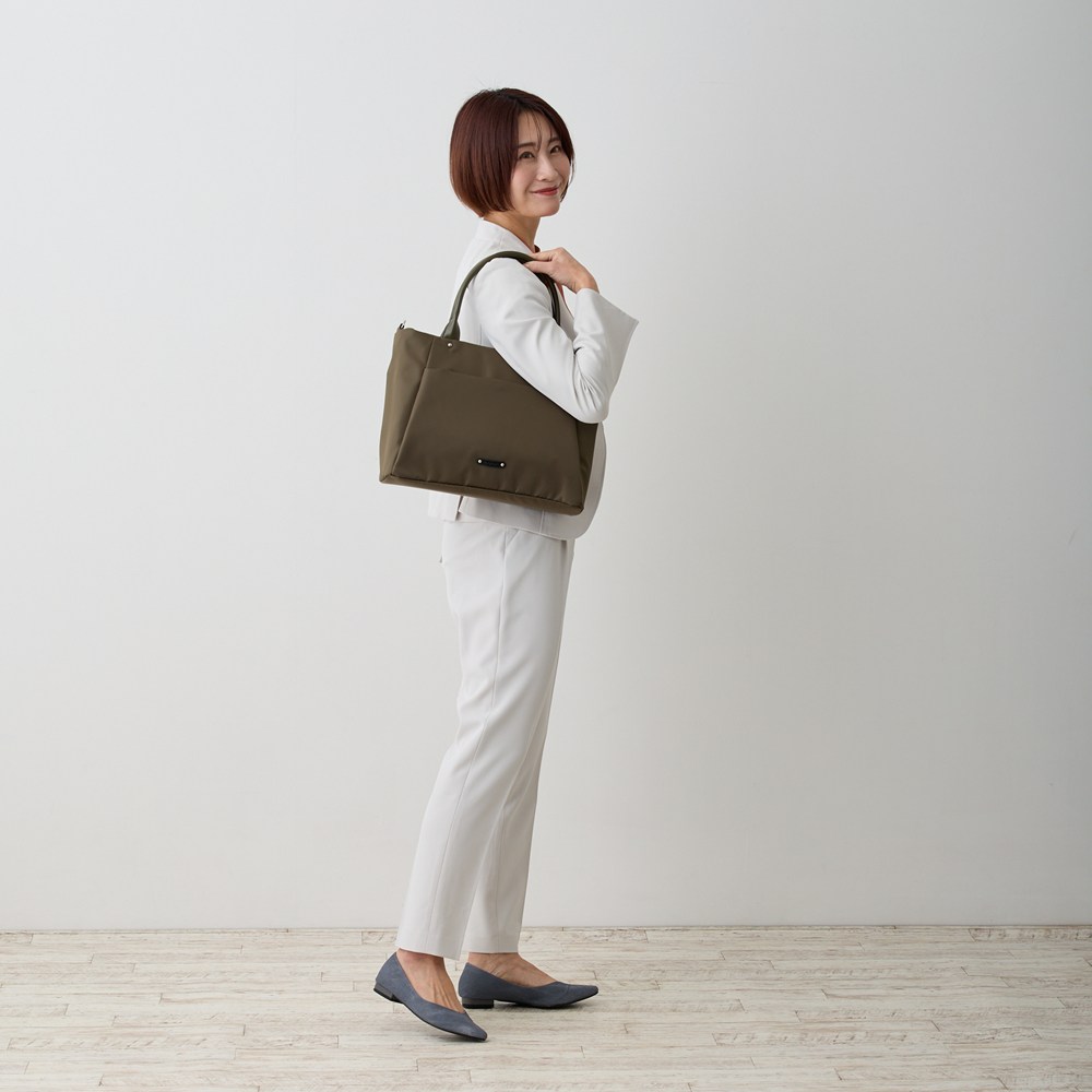 ROOTOTE ルートート トートバッグ 1067 通販 トートバック ショルダーバッグ 斜めがけバッグ レディース 通勤 通学 A4 横 撥水 ファスナー付き おしゃれ : BACKYARD ...