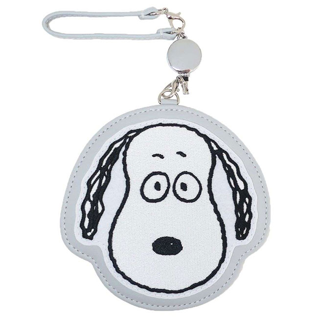 パスケース 定期入れ リール付き ダイカット ピーナッツ スヌーピー レザー リール式 ICカードケース 定期券入れ 定期ケース メール便対応 :401005:べっぴんKOBE - 通販 ...