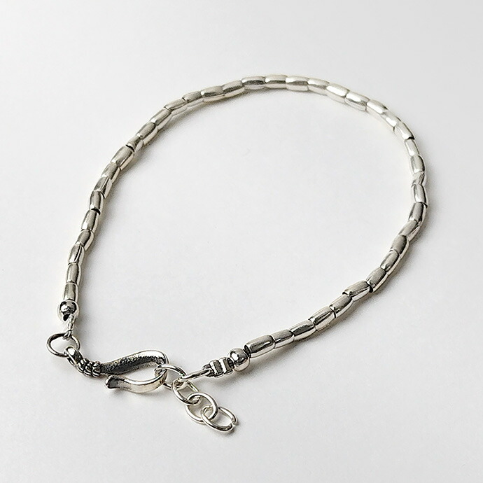 Binich カレンシルバーブレスレット メンズ パイプビーズ 一連 シルバー950 細め シンプル ネイティブ 民族風 エスニック : シルバーアクセサリーBinich - 通販 ...