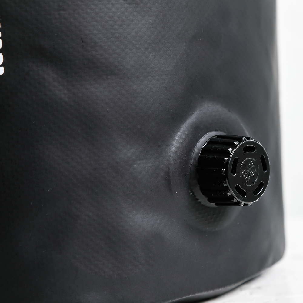 ウォータープルーフバッグ 給水口付き BODYMAKER ボディメーカー BK101 防水 撥水 ウォーター ウォータープルーフ バッグ 鞄 カバン リュック : BODYMAKER ...