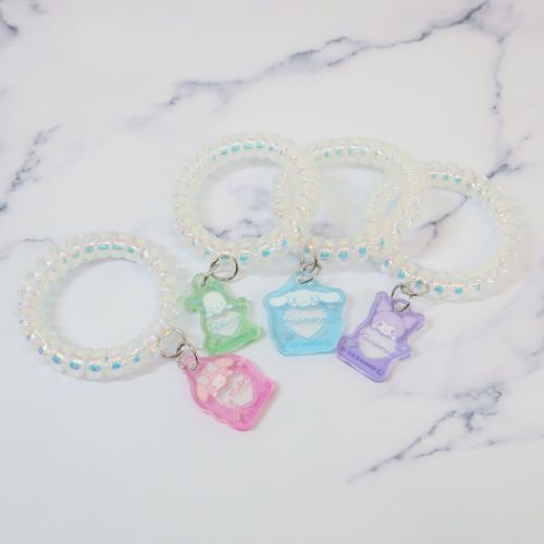 ポチャッコ グッズ ヘアアクセ キャラクター チャーム付きくるくるヘアゴム :tsf-sr-5537634:キャラクターのシネマコレクション ...