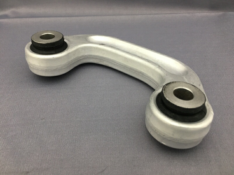 AUDI フロントスタビライザーリンク 優良品（社外品）AUDI A6,A8等OE番号：4E0411317F : 輸入車パーツ専門店 D ...