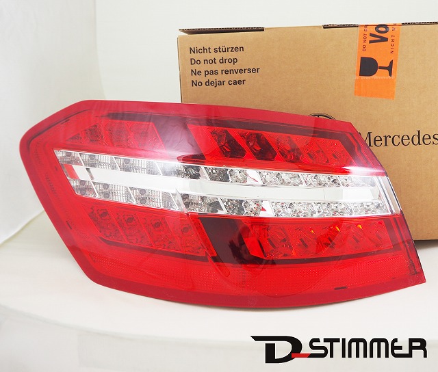 Mercedes-Benz（メルセデス・ベンツ） テールランプOUT LH 純正 2129060558. OEナンバー 2129060558 ...