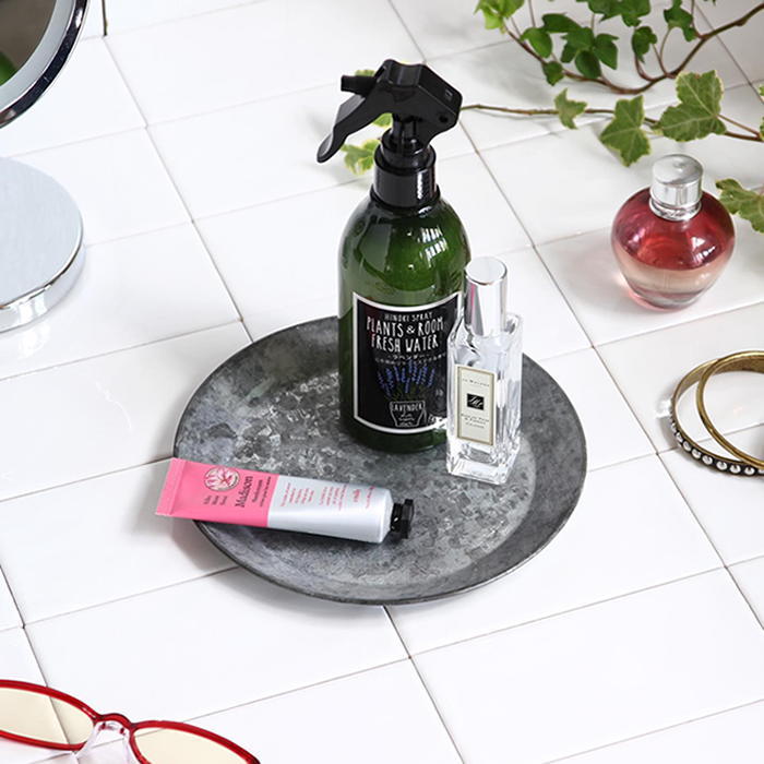 SPICE of Life 即出荷 ブリキラウンドトレイ Lサイズトレイ トレイ おしゃれ 小物 アクセサリー インテリア 鍵 ブリキ : ピクニックと雑貨のピッチ - 通販 - Yahoo ...