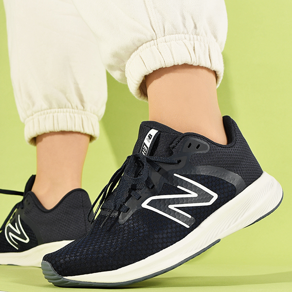 ニューバランス スニーカー ランニングシューズ New Balance メンズ レディース 413 V2 軽量 ウォーキング 通勤 通学 運動 ...