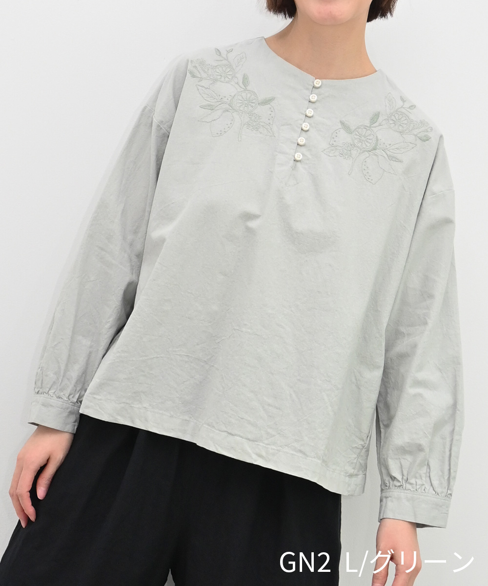 SUN VALLEY [公式ストア] サンバレー / コットン平織 部分 刺繍 ヘンリーネックプルオーバー : cafe Four ...