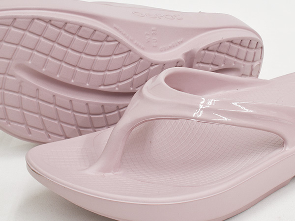 OOFOS OOLALA 【ウーフォス ウーララ】 STARDUST : GETTRY - 通販 - Yahoo!ショッピング