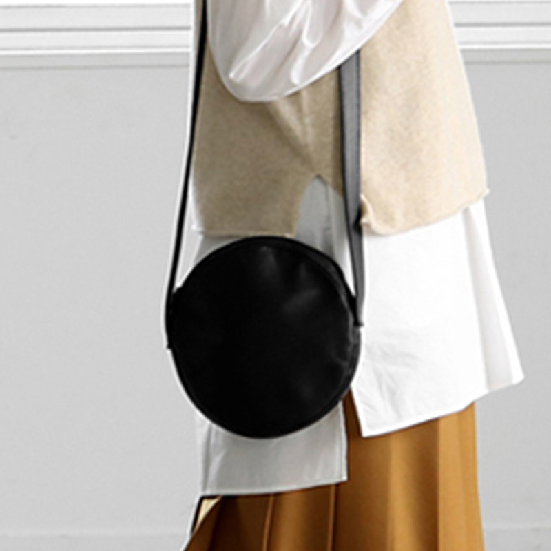 サコッシュ バッグ レディース レザー 牛革 本革 日本製 ショルダー