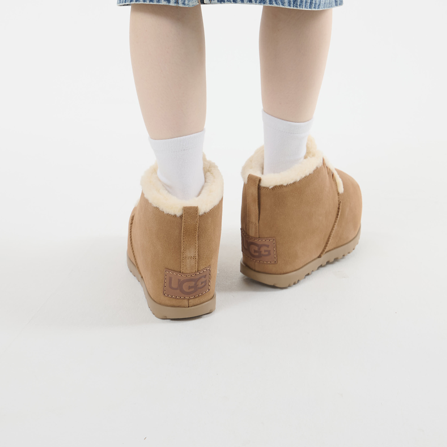 UGG アグ ブーツ ムートンブーツ ルームシューズ パンプド UGG アグ ブーツ ムートンブーツ ルームシューズ パンプド