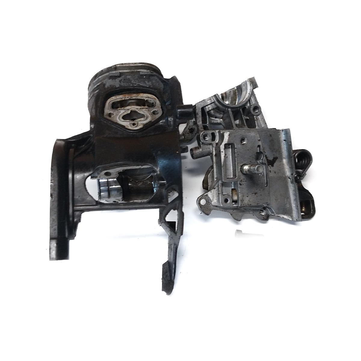 リョービ チェーンソー 部品パーツ シリンダー実働品 ESK-3635 : ひがしまる商店 - 通販 - Yahoo!ショッピング