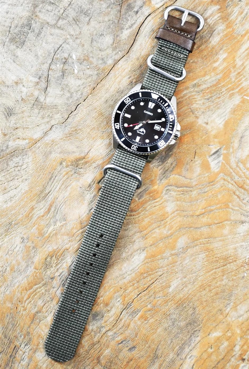 atelierCODEL nato ベルト 職人が付け心地を追求 腕時計 バンド 革(グレーオリーブ, ラグ幅21mm/22mm) : スピード発送 ホリック - 通販 - Yahoo!ショッピング