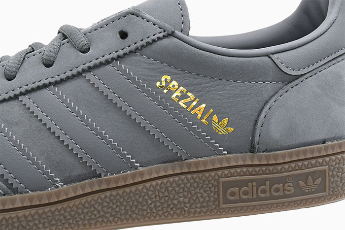 adidas Originals アディダス スニーカー レディース & メンズ adidas Originals アディダス スニーカー レディース & メンズ