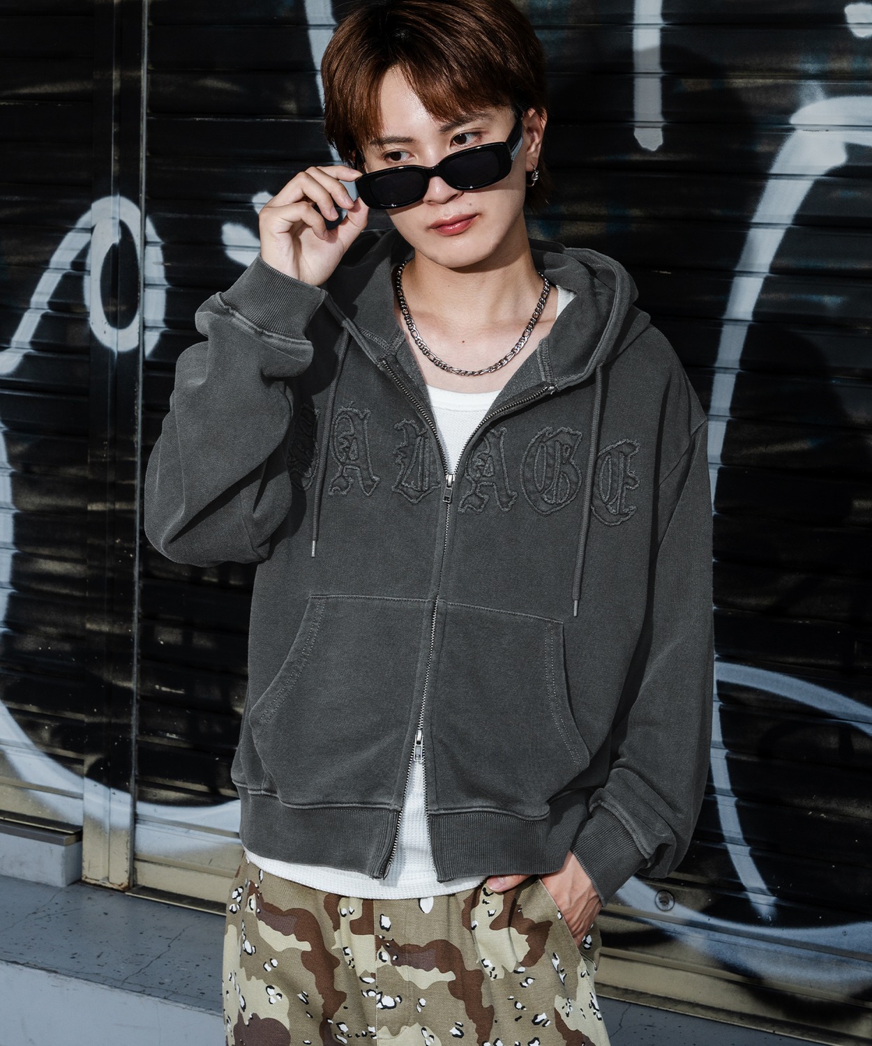 improves パーカー メンズ 刺しゅう ロゴ ヴィンテージ加工 ショート丈 裏毛 スウェット ジップパーカー 秋 冬 アメカジ カジュアル Y2K ストリート 90s 韓国 ...