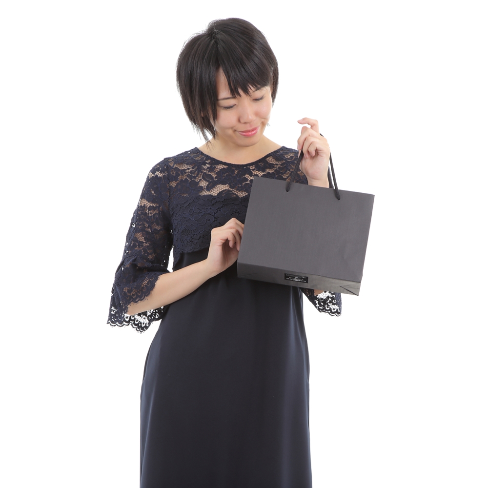 紙袋 トートバッグ 高級感 黒 オシャレ ショッパー プレゼント ギフト 50枚 BK260 260×90×210 : 井上紙業株式会社 紙箱・紙袋専門店 - 通販 - Yahoo!ショッピング