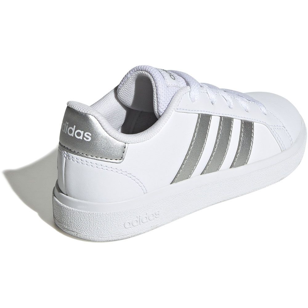 adidas（アディダス） 「SDGsプロジェクト」アディダス カジュアルシューズ ジュニア GRAND COURT 2.0 K GW6506 ...