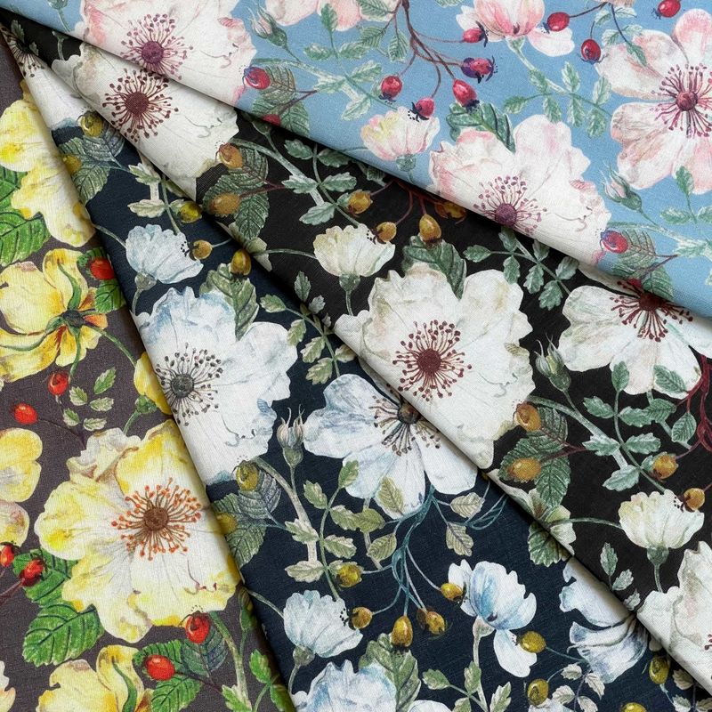 LIBERTY. LIBERTYリバティプリント 国産リヨセルローン生地(エターナル)＜Dorset Rose＞(ドーセットローズ)【ブラック ...