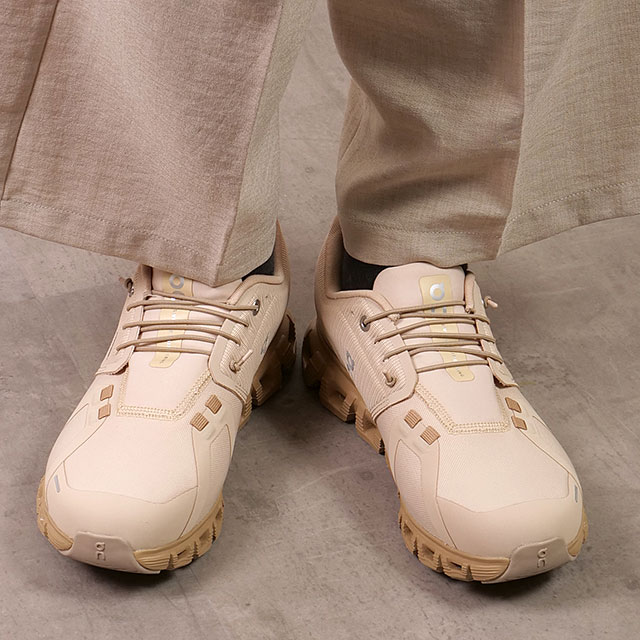 On（オン） スニーカー クラウド6 ウォータープルーフ 3MF10061441