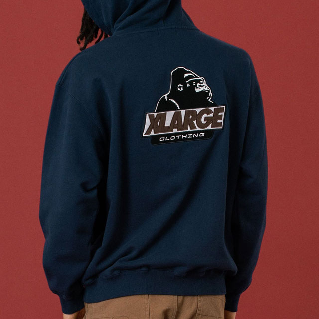 XLARGE（エクストラ ラージ） フーデッドスウェットシャツ