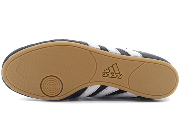 adidas TAEKWONDO W CORE BLACK/FTWR WHITE/GUM (JQ4775) : mita sneakers ...