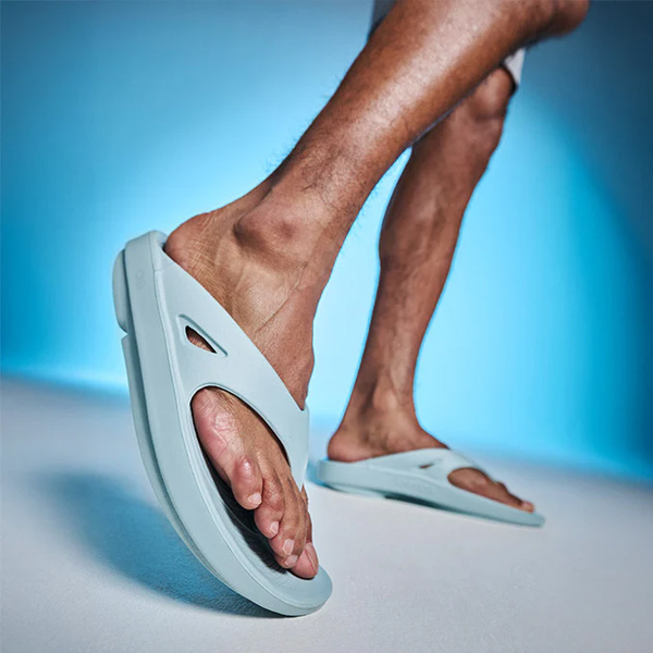 ウーフォス ウーオリジナル サンダル 200001 アウトドア ウェア シューズ 靴 ユニセックス リカバリーサンダル : ニッチ・リッチ ...