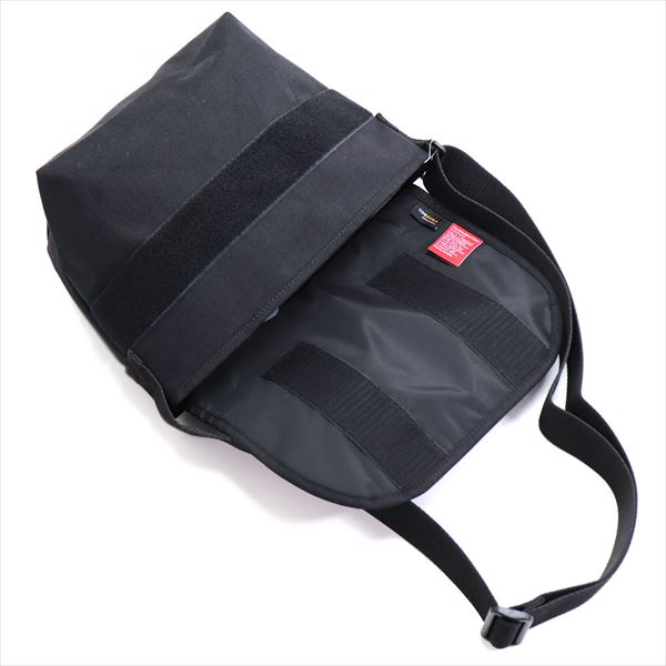マンハッタンポーテージ ショルダーバッグ カジュアルメッセンジャーJR S ブラック ユニセックス MANHATTAN PORTAGE 1605JR blkred Manhattan Portage（マンハッタンポーテージ） ショルダーバッグ