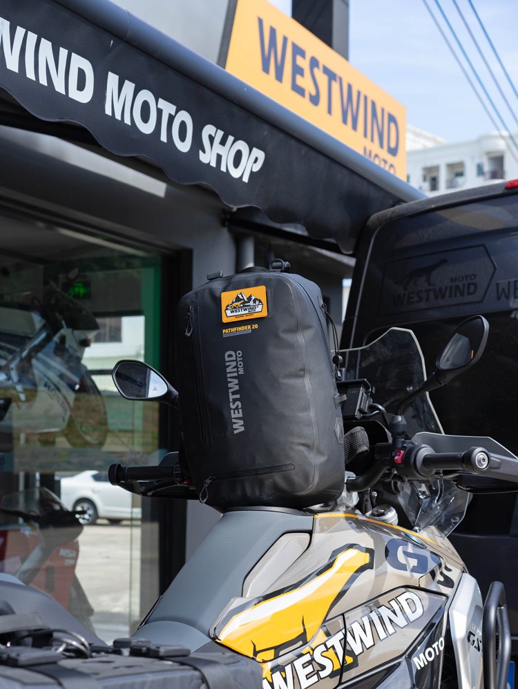 クロスカブ WESTWIND バイク用 リアバッグ レンジャーワイルドバッグ シートバッグ サイド 大容量 撥水加工 気密性 多機能 仕様 選択 バックパック オートバイ 取寄せ : ネクスト ...