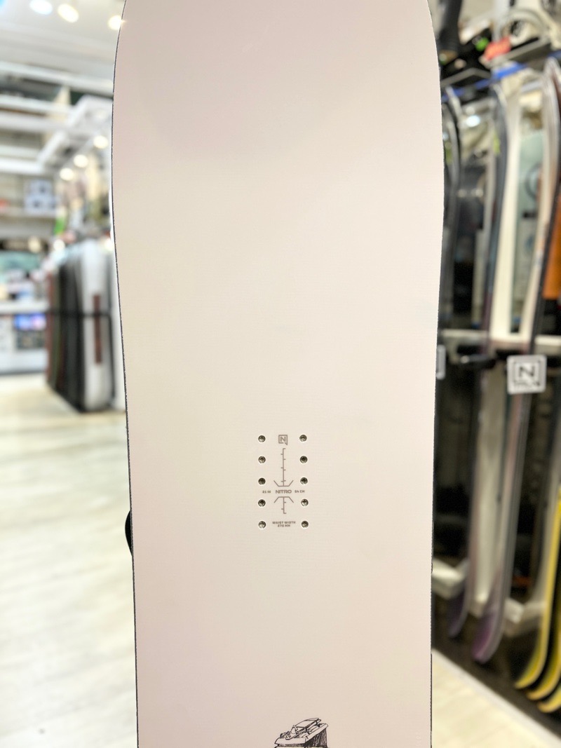 OUTLET 23-24 NITRO POW 154cm ナイトロ パウ パウダーボード 型落ち 日本正規品 メンズ スノーボード 板単体 ...