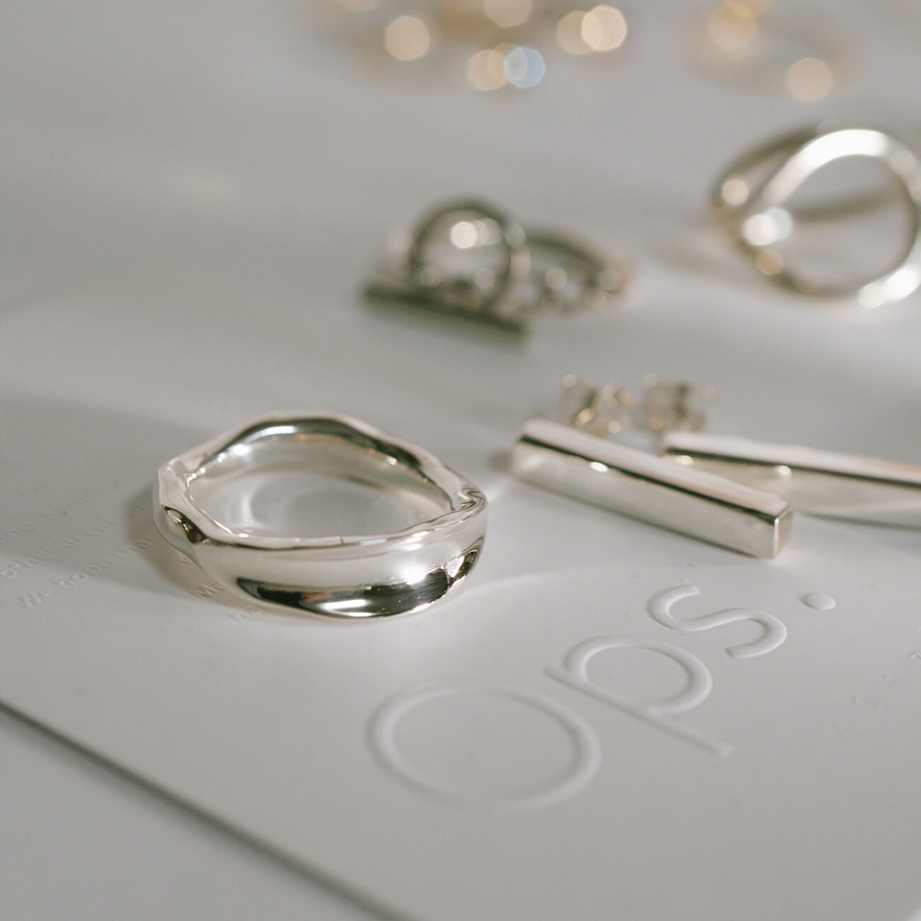 Ops.（オプス） リング レディース おしゃれ リング 太め ごつめ シルバー k18 【mielikki-tuuli-ring ミエリッキ ...