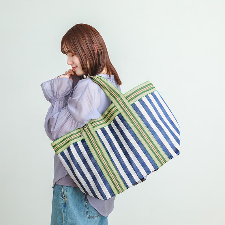 osharewalker トートバッグ ビニールトート バッグ トート ビニールバッグ カバン 軽量 A4 大容量 大きめ 肩掛け 手提げ チェック柄 ストライプ「メール便不可」「30 ...