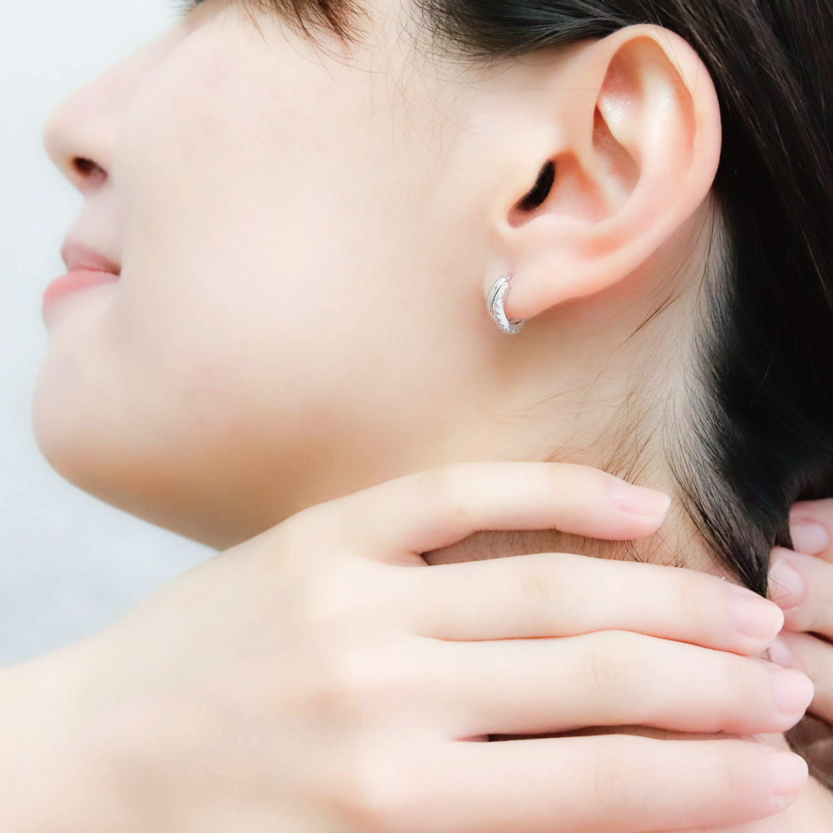ピアス フープ レディース 両耳用 シルバー925 キュービックジルコニア 変色防止 ロジウムコーティング プラチナ加工 ニッケルフリー 爆買 : アクセサリーショップ PIENA - 通販 ...