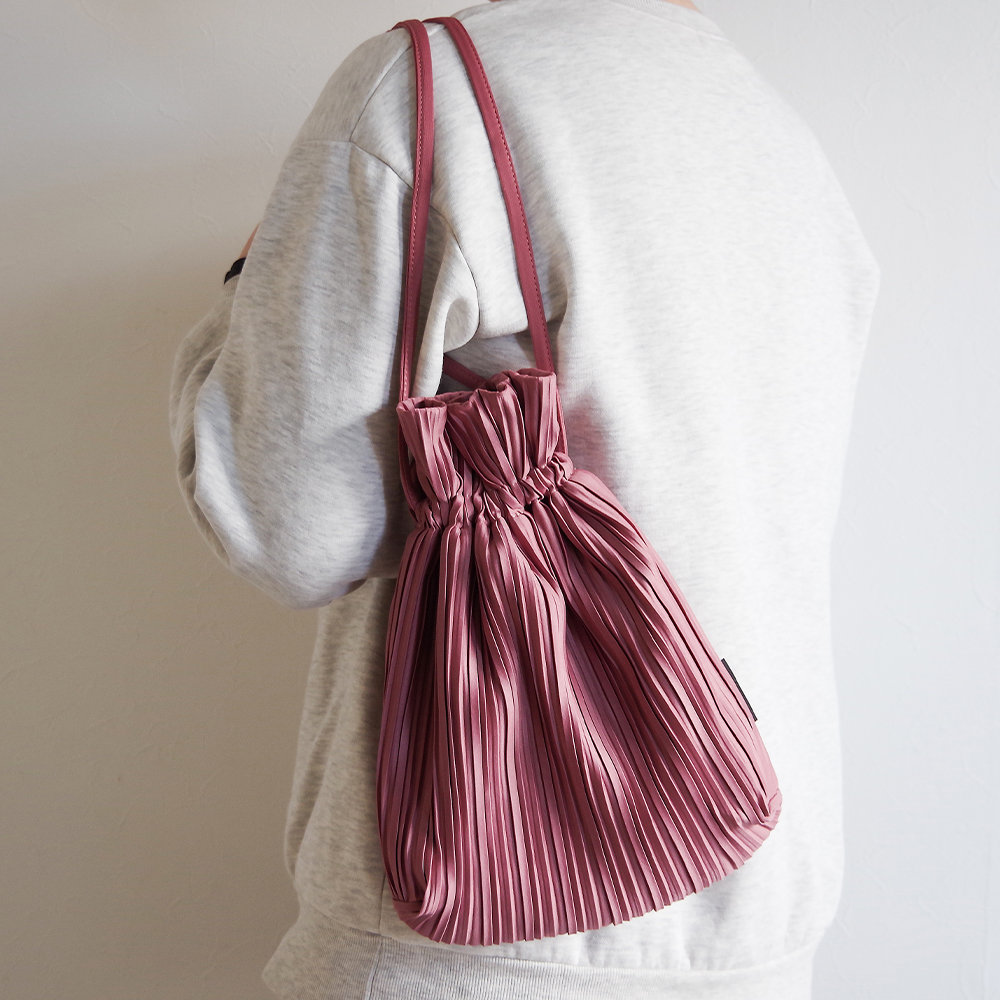 【新規取扱】BLUEORB ブルーオーブ【3003】 2way 巾着バッグ プリーツバッグ プリーツ ハンドバッグ ショルダーバッグ 肩掛け 軽量 サブバッグ くすみカラー : ランブルバイ ...