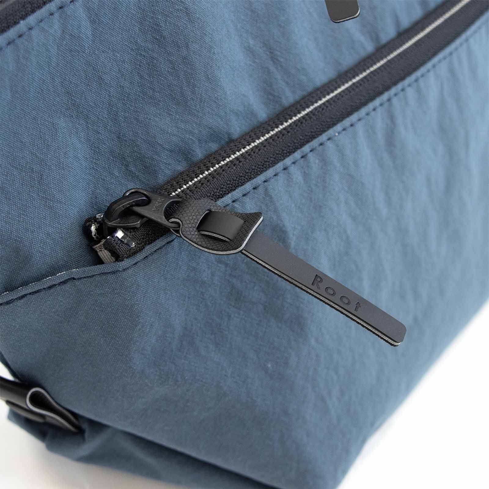 2wayサコッシュneo 「KONBU（コンブ）」ルート 軽量 撥水 薄型 PC ビジネス デイリー ナイロン : Root Yahoo!ショップ - 通販 - Yahoo!ショッピング