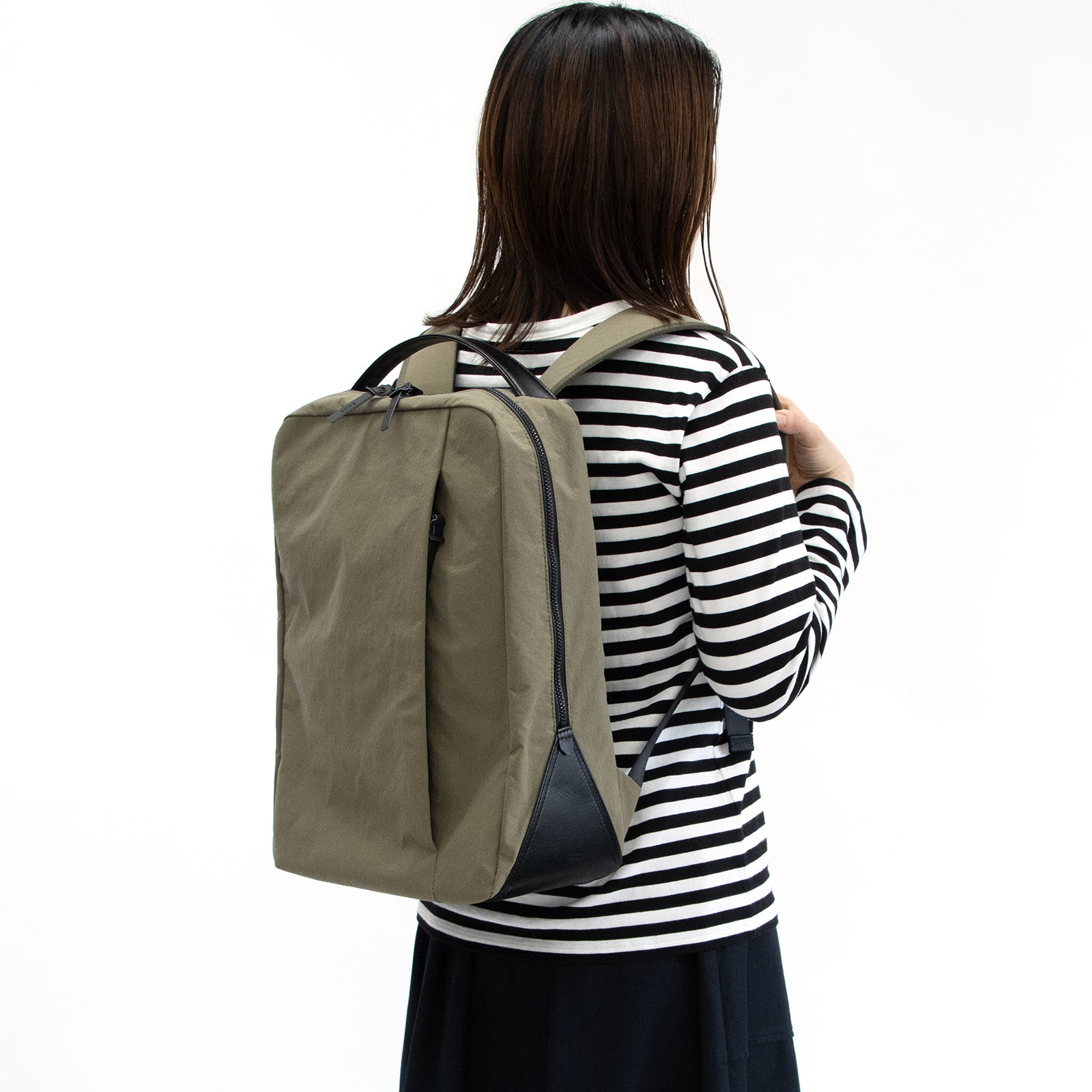 Root ボックスリュック「 KONBU（コンブ）」ルート 軽量 撥水 薄型 PC ビジネス デイリー ナイロン : Root Yahoo!ショップ - 通販 - Yahoo!ショッピング