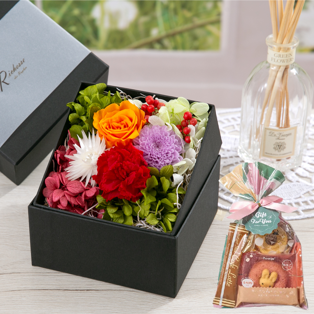 プリザーブドフラワー Ruplan（ルプラン）ポルト スイーツセット 母の日 お祝い ギフト 花 フラワー 結婚祝い 誕生日 開店祝い 開業祝い 新築祝い 送料無料 :pf-porte-sw ...