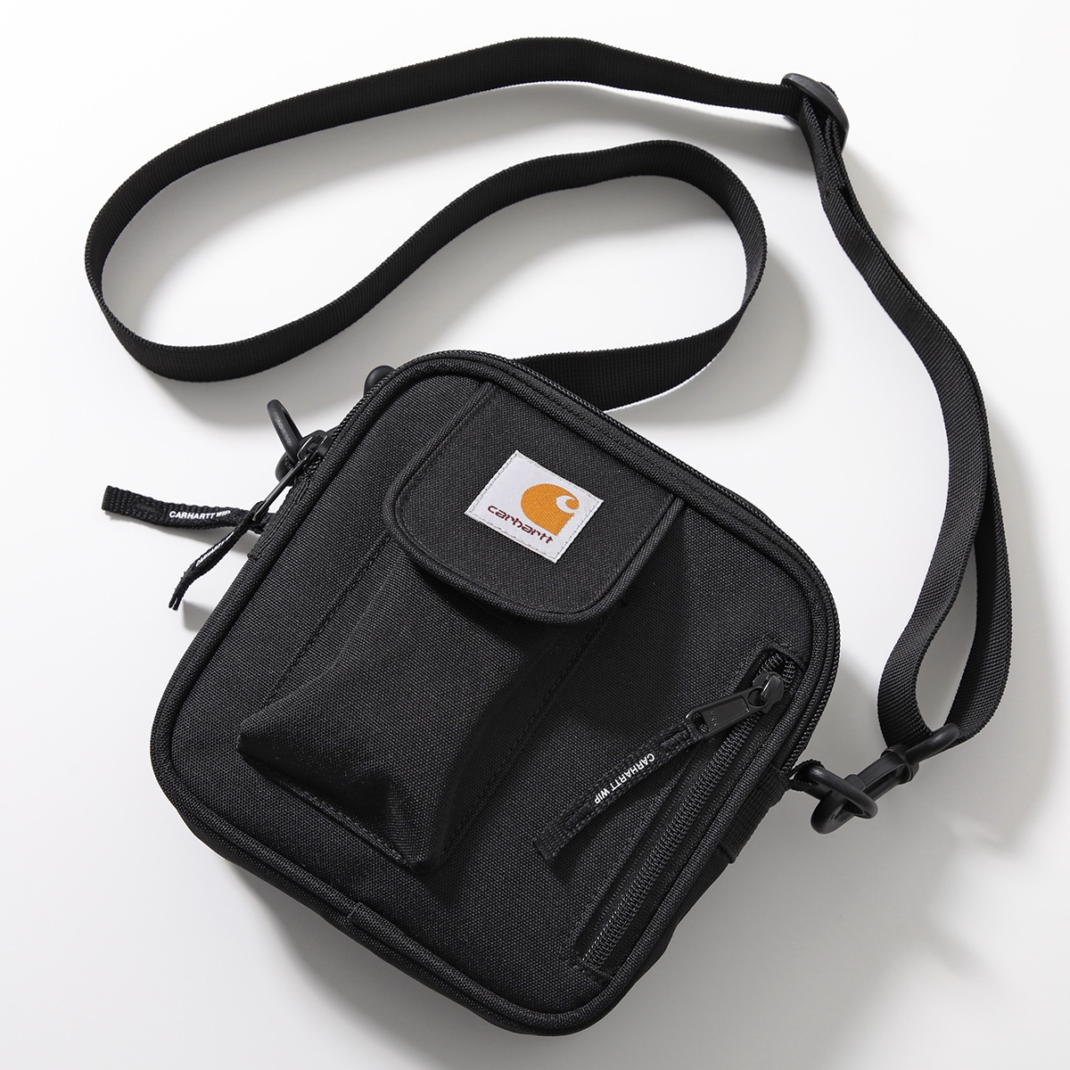Carhartt（カーハート） ショルダーバッグ ESSENTIALS BAG SMALL