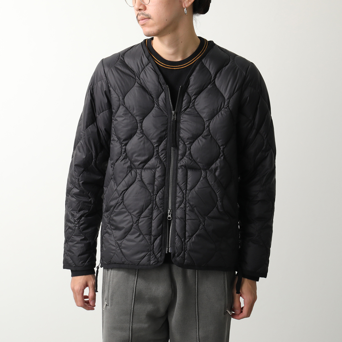 TAION タイオン ダウンジャケット MILITARY V NECK W-ZIP DOWN JKT