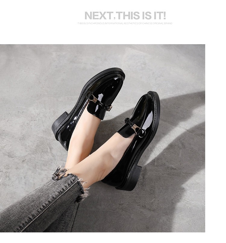 パンプス レディース革靴 女性 フラット 春夏秋冬 オールシーズン 疲れ