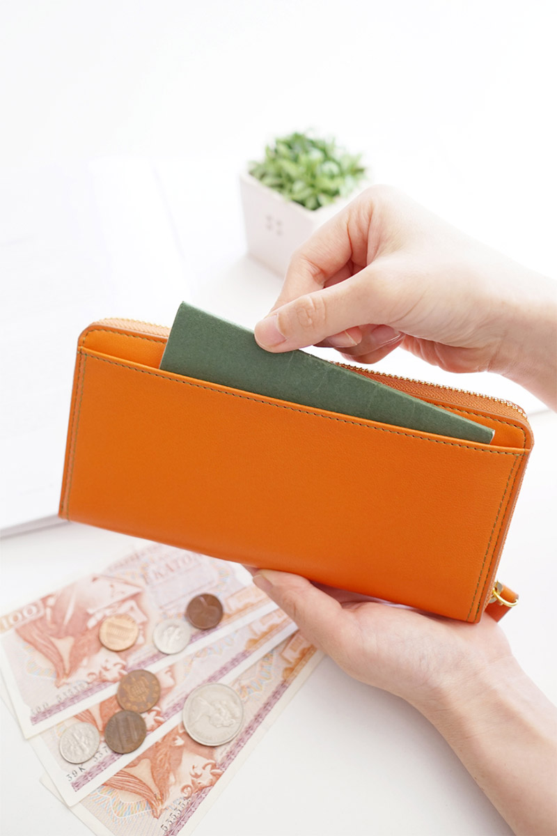 FRAMeWORK 【最大p26％ 3年保証＋プレゼント付】 FRAME WORK フレームワーク ソナ 小銭入れ付き長財布（ラウンドファスナー式） 0044713 : こだわりのブランド ...