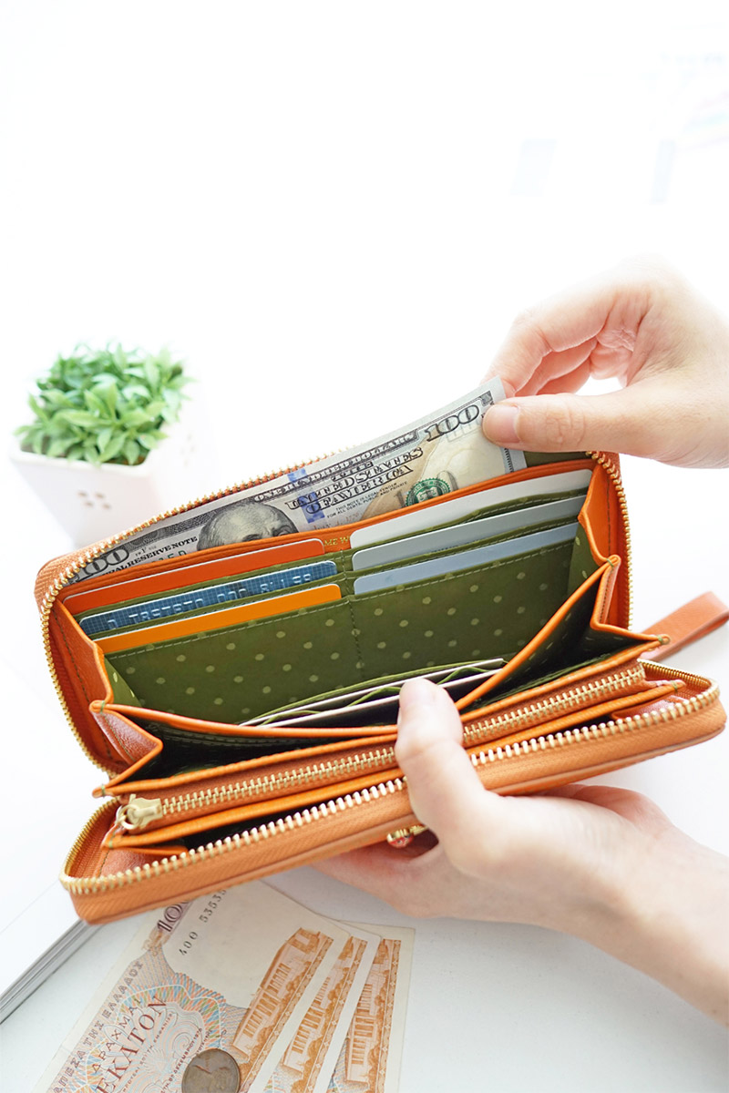 FRAMeWORK 【最大p26％ 3年保証＋プレゼント付】 FRAME WORK フレームワーク ソナ 小銭入れ付き長財布（ラウンドファスナー式） 0044713 : こだわりのブランド ...