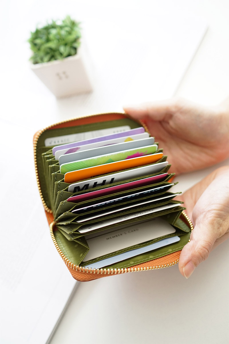 FRAMeWORK 【安心の3年保証&プレゼント付】 FRAME WORK フレームワーク ソナ カードケース 0044716 : こだわりのブランド Sentire-One - 通販 ...