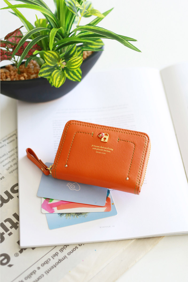 FRAMeWORK 【安心の3年保証&プレゼント付】 FRAME WORK フレームワーク ソナ カードケース 0044716 : こだわりのブランド Sentire-One - 通販 ...