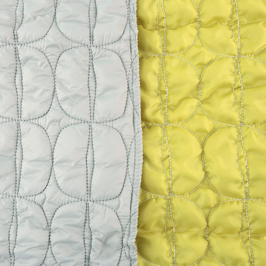 ぷくぷく キルト カトル 50cm カットクロス | 生地 布 布地 はぎれ カット布 韓国風 かっこいい リバーシブル 両面 アンニョン ...