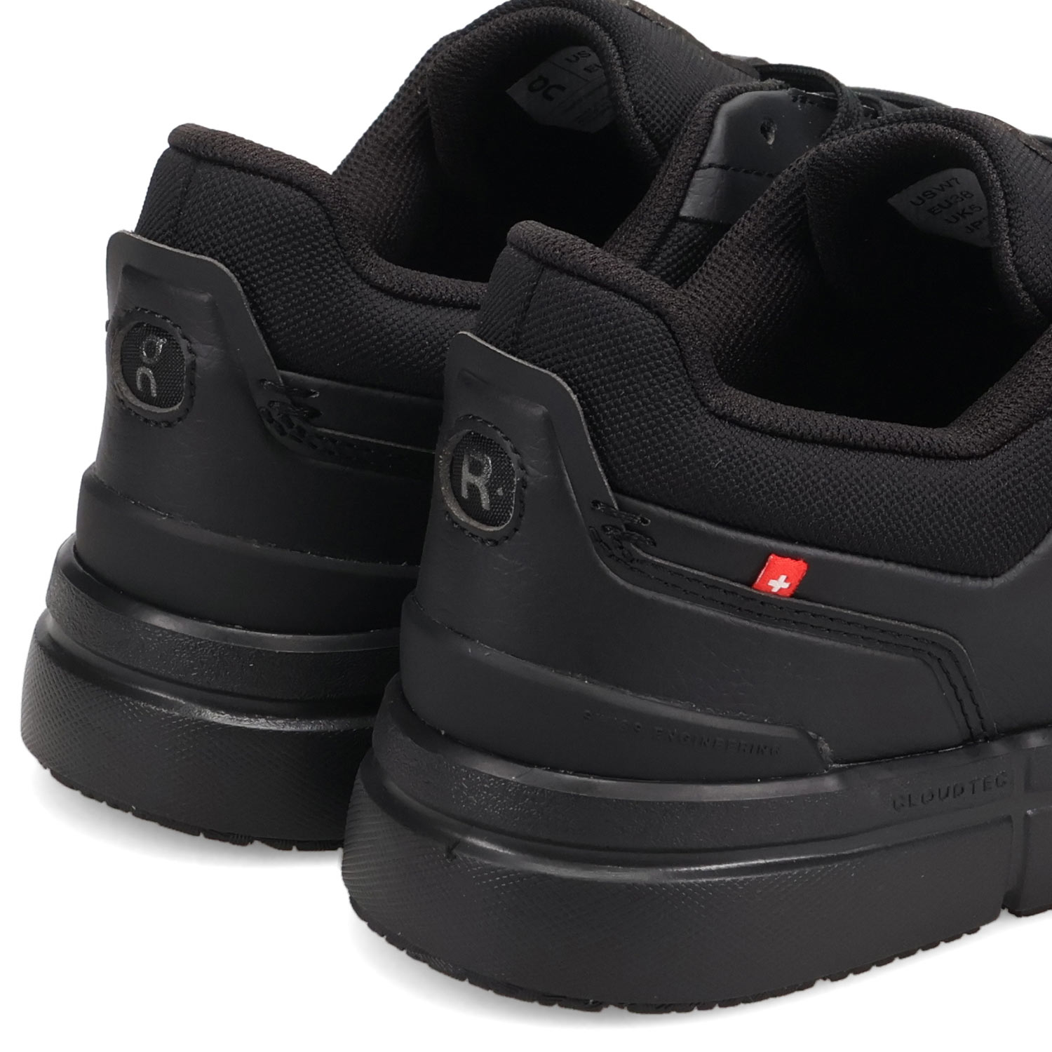 On（オン） スニーカー ロジャー アドバンテージ レディース THE ROGER