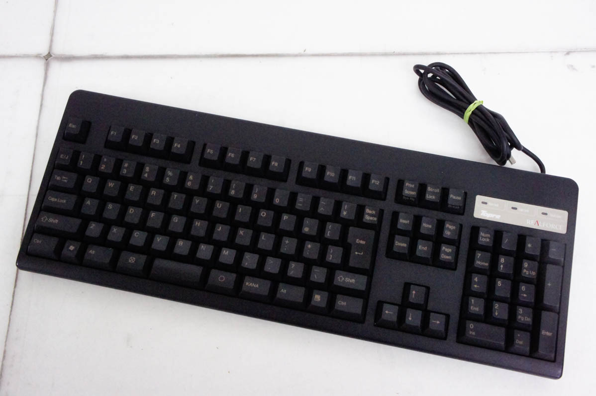 中古 Topre東プレ REALFORCE リアルフォース 108UBK 変荷重 静電容量無接点 108キー SJ08B0 : エスネット ...