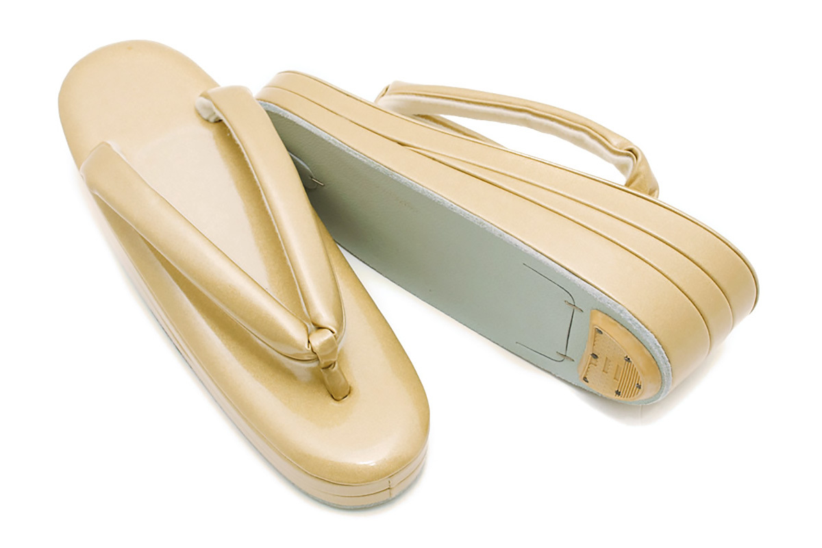 SOUBIEN（創美苑） 草履 レディース 女性 金色 ゴールド 無地 シンプル