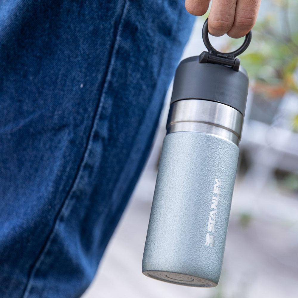 STANLEY（スタンレー） ゴー真空ボトル 0.37L 370ml GO BOTTLE 12.5oz 10124 保温 保冷 真空断熱 水筒 タンブラー アウトドア キャンプ フィンガー ...